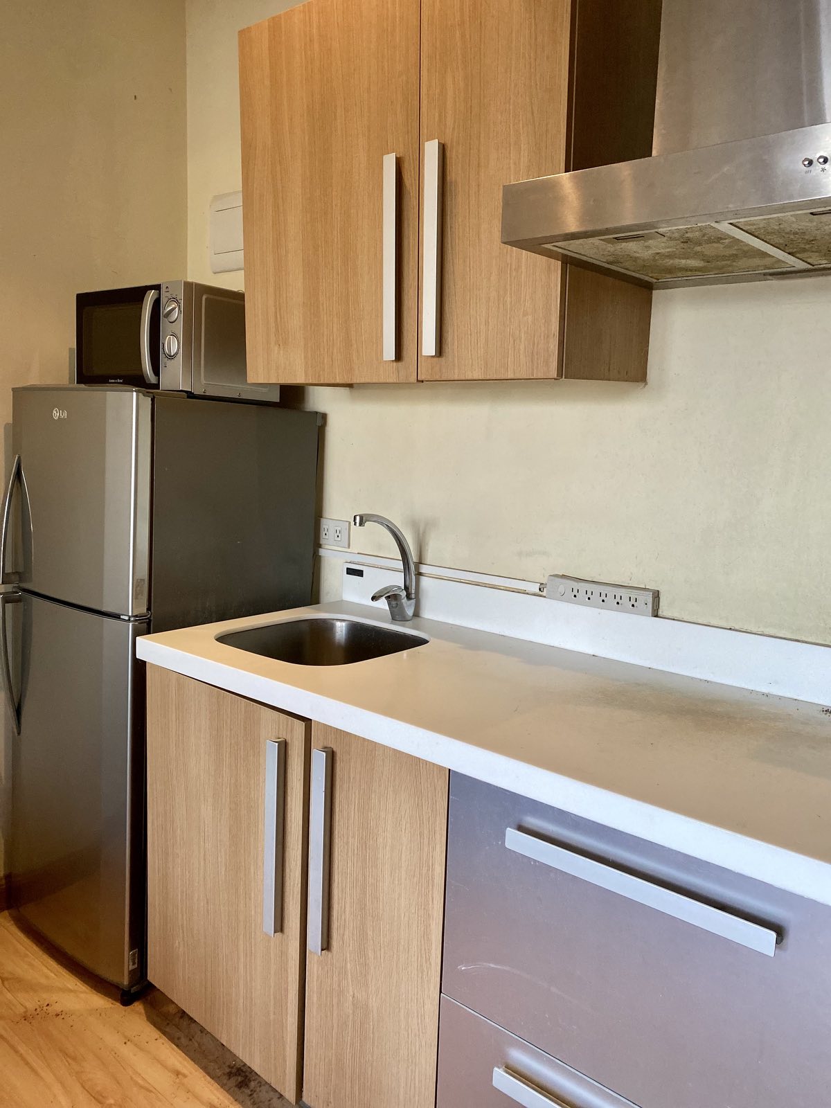 KNIGHTSBRIDGE RESIDENCES – Breakthrough Properties