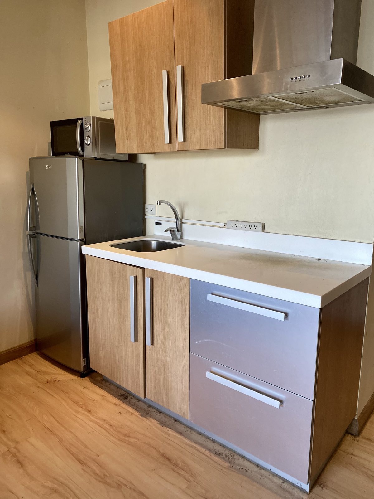 KNIGHTSBRIDGE RESIDENCES – Breakthrough Properties