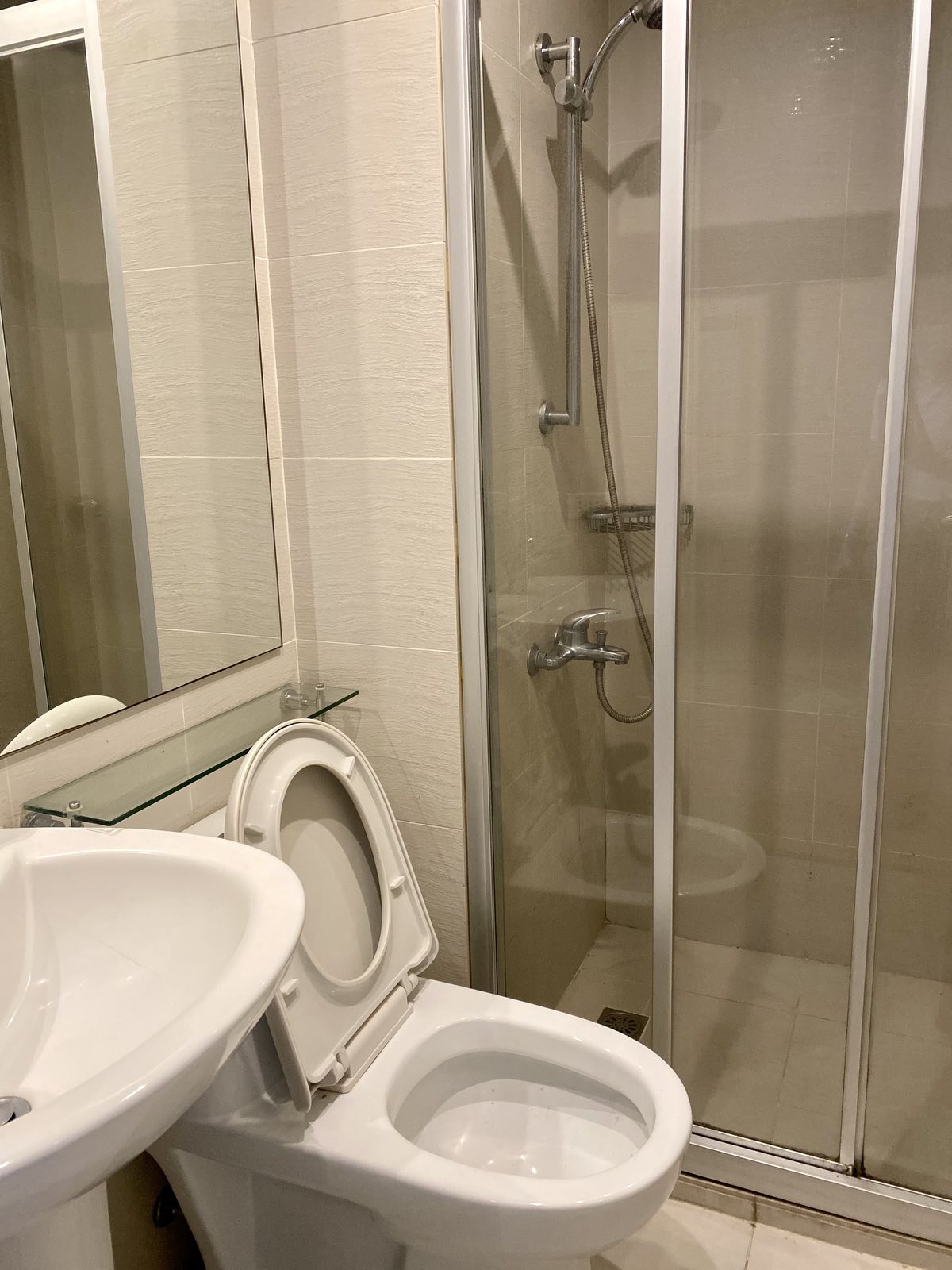 KNIGHTSBRIDGE RESIDENCES – Breakthrough Properties