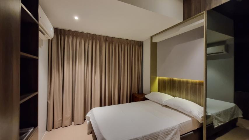 UPTOWN RITZ RESIDENCES – Breakthrough Properties