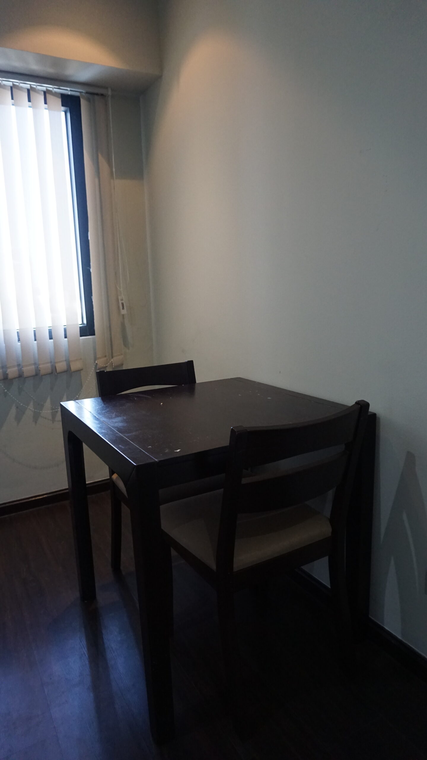 KNIGHTSBRIDGE RESIDENCES – Breakthrough Properties